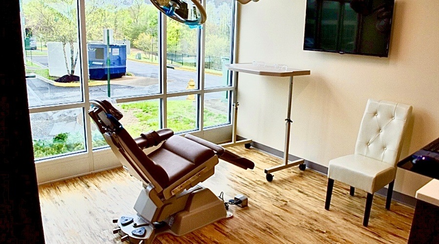 Tour Our Dumfries, VA Oral Surgery Office | Oral & Facial Surgery ...